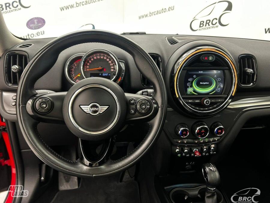 Sarkans MINI Countryman 2017 Avižieniai, ar dzinēja tilpumu 1.50 L un nobraukumu 157 tūkst. km par 10500 €, foto 13 vietnē AUTOMOTO.COM.LV
