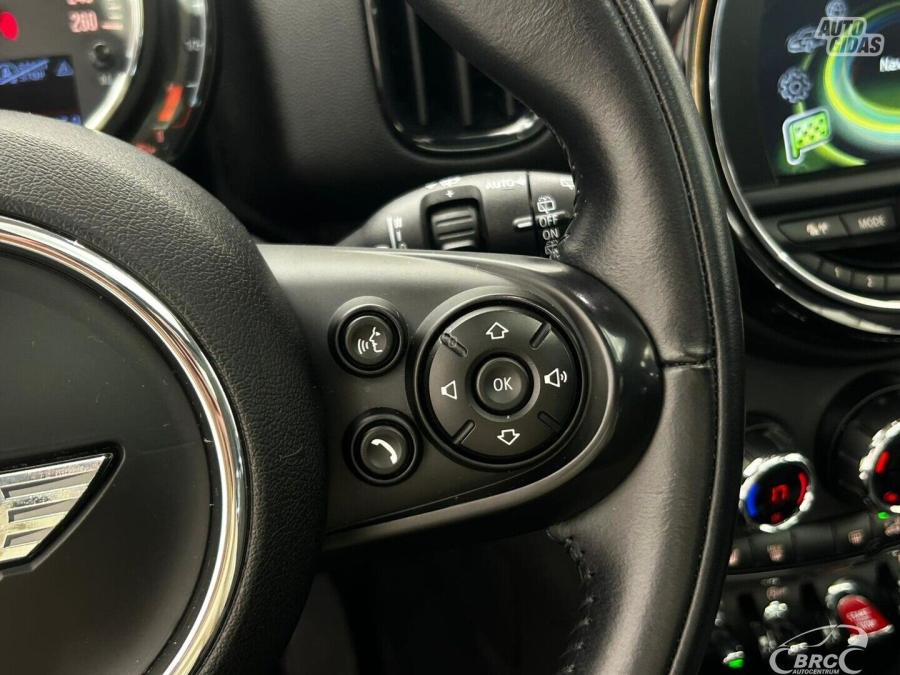 Sarkans MINI Countryman 2017 Avižieniai, ar dzinēja tilpumu 1.50 L un nobraukumu 157 tūkst. km par 10500 €, foto 15 vietnē AUTOMOTO.COM.LV