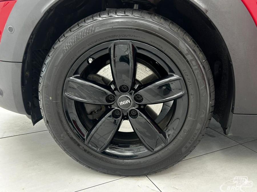 Sarkans MINI Countryman 2017 Avižieniai, ar dzinēja tilpumu 1.50 L un nobraukumu 157 tūkst. km par 10500 €, foto 28 vietnē AUTOMOTO.COM.LV