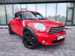 Red MINI Countryman 2012 in Riga, with an engine capacity of 1.60 L and mileage of 217 thousand km for 4650 €, photo  on AUTOMOTO.COM.LV