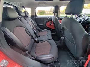 Red MINI Countryman 2012 in Riga, with an engine capacity of 1.60 L and mileage of 217 thousand km for 4650 €, photo 10 on AUTOMOTO.COM.LV