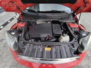 Red MINI Countryman 2012 in Riga, with an engine capacity of 1.60 L and mileage of 217 thousand km for 4650 €, photo 14 on AUTOMOTO.COM.LV