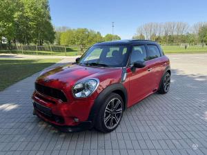 Sarkans MINI Countryman 2014 Marijampole, ar dzinēja tilpumu 2.00 L un nobraukumu 108 tūkst. km par 8900 €, foto  vietnē AUTOMOTO.COM.LV