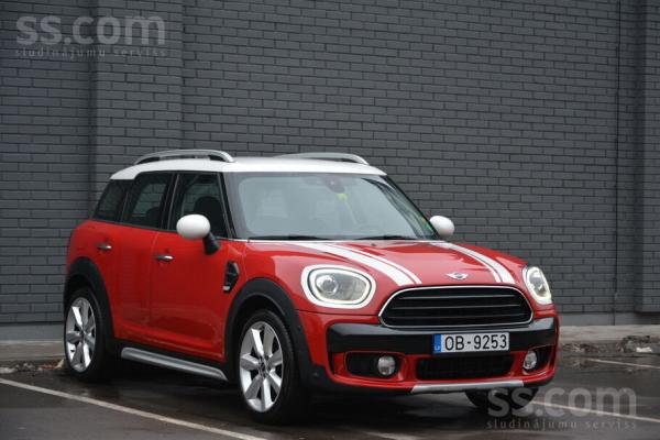 Red MINI Countryman 2018 in Riga, with an engine capacity of 2.00 L and mileage of 230 thousand km for 10900 €, photo 1 on AUTOMOTO.COM.LV
