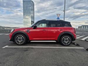 Red MINI Countryman 2018 in Vilnius, with an engine capacity of 2.00 L and mileage of 88 thousand km for 16500 €, photo 5 on AUTOMOTO.COM.LV