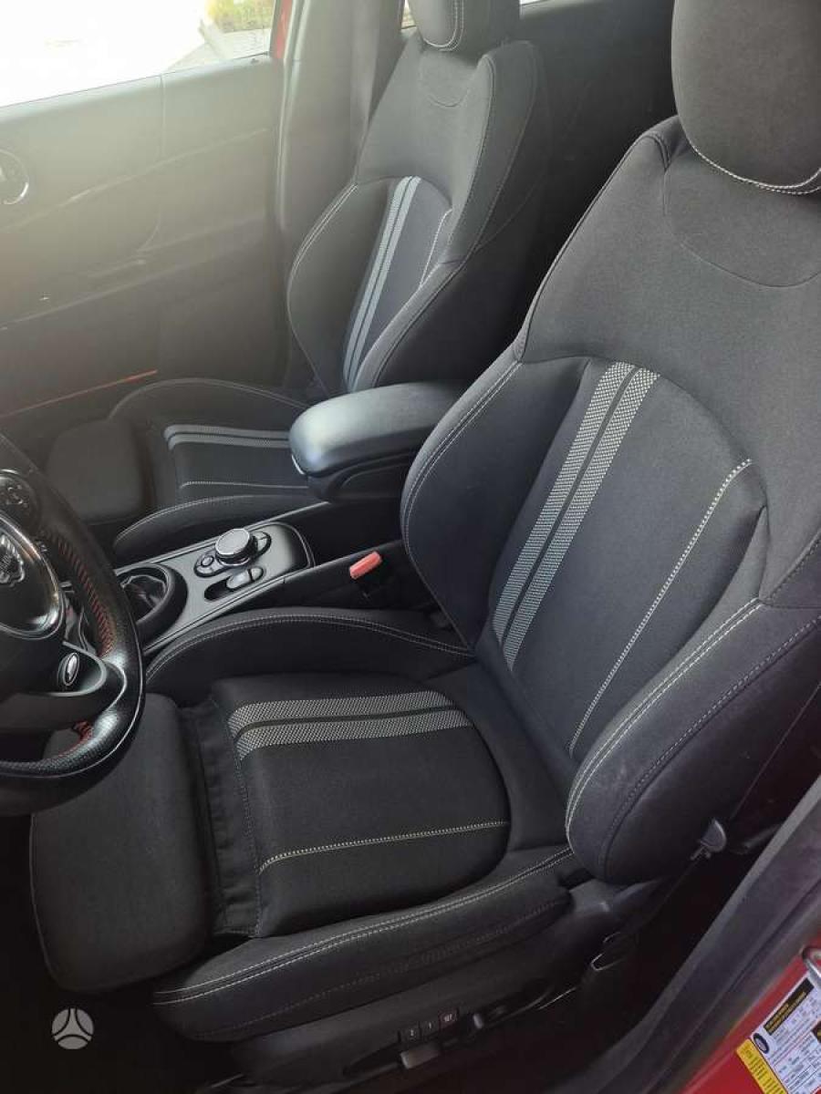 Red MINI Countryman 2018 in Vilnius, with an engine capacity of 2.00 L and mileage of 88 thousand km for 16500 €, photo 17 on AUTOMOTO.COM.LV