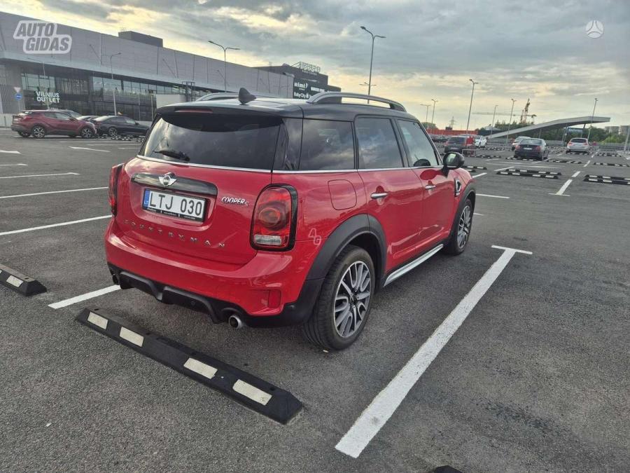 Sarkans MINI Countryman 2018 Viļņa, ar dzinēja tilpumu 2.00 L un nobraukumu 88 tūkst. km par 16500 €, foto 5 vietnē AUTOMOTO.COM.LV