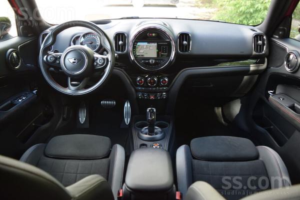 Sarkans MINI Countryman 2019 Rīga, ar dzinēja tilpumu 2.00 L un nobraukumu 68 tūkst. km par 21900 €, foto 4 vietnē AUTOMOTO.COM.LV
