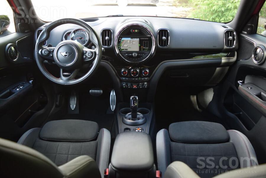 Sarkans MINI Countryman 2019 Rīga, ar dzinēja tilpumu 2.00 L un nobraukumu 68 tūkst. km par 21900 €, foto 5 vietnē AUTOMOTO.COM.LV