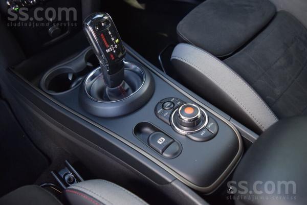 Sarkans MINI Countryman 2019 Rīga, ar dzinēja tilpumu 2.00 L un nobraukumu 68 tūkst. km par 21900 €, foto 5 vietnē AUTOMOTO.COM.LV