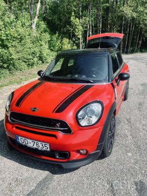 Red MINI Countryman 2015 in Riga, with an engine capacity of 2.00 L and mileage of 195 thousand km for 9650 €, photo 7 on AUTOMOTO.COM.LV