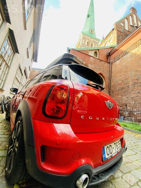 Sarkans MINI Countryman 2016 Rīga, ar dzinēja tilpumu 2.00 L un nobraukumu 195 tūkst. km par 9990 €, foto 3 vietnē AUTOMOTO.COM.LV