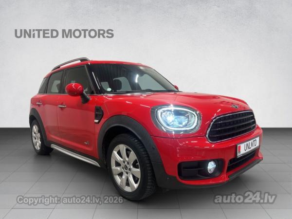 Red MINI Countryman 2019 in Tallinn, with an engine capacity of 1.50 L and mileage of 49 thousand km for 18900 €, photo 3 on AUTOMOTO.COM.LV