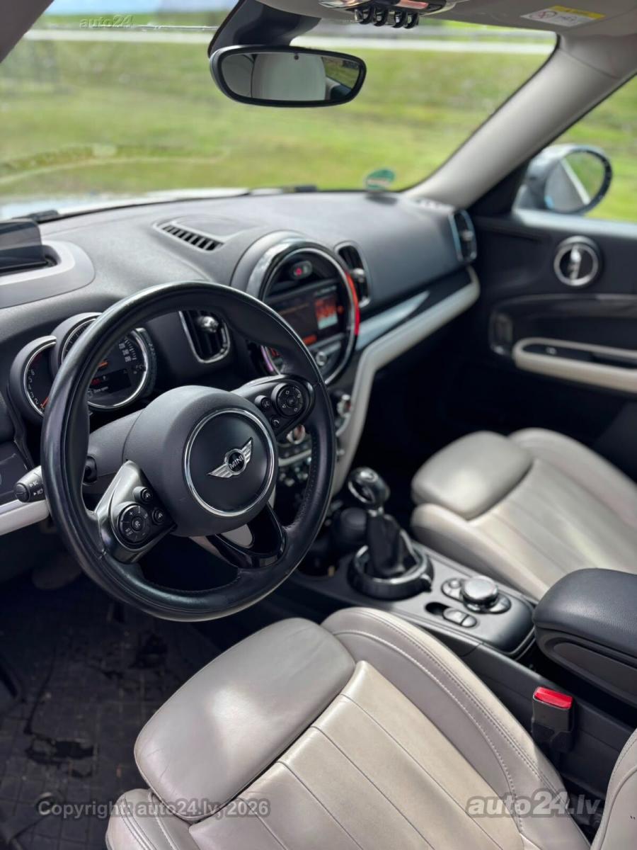 MINI Countryman 2017 in Riga, with an engine capacity of 2.00 L and mileage of 196 thousand km for 14500 €, photo 5 on AUTOMOTO.COM.LV