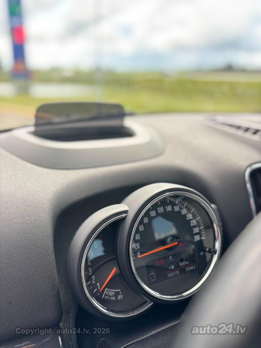 MINI Countryman 2017 in Riga, with an engine capacity of 2.00 L and mileage of 196 thousand km for 14500 €, photo 6 on AUTOMOTO.COM.LV