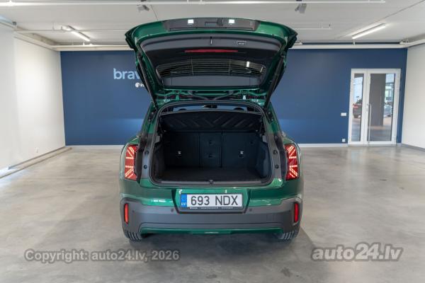 MINI Countryman 2025 in Tallinn, with an engine capacity of 1.50 L and mileage of 10 thousand km for 36900 €, photo 5 on AUTOMOTO.COM.LV