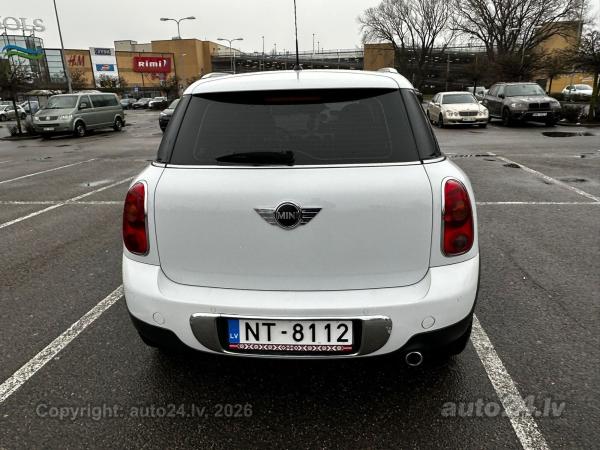 Balts MINI Countryman 2010 Rīga, ar dzinēja tilpumu 1.60 L un nobraukumu 210 tūkst. km par 4500 €, foto 4 vietnē AUTOMOTO.COM.LV