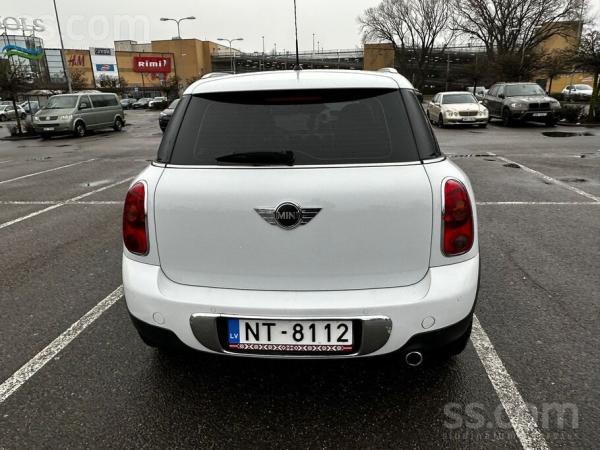 Balts MINI Countryman 2010 Ogre, ar dzinēja tilpumu 1.60 L un nobraukumu 210 tūkst. km par 4500 €, foto 4 vietnē AUTOMOTO.COM.LV