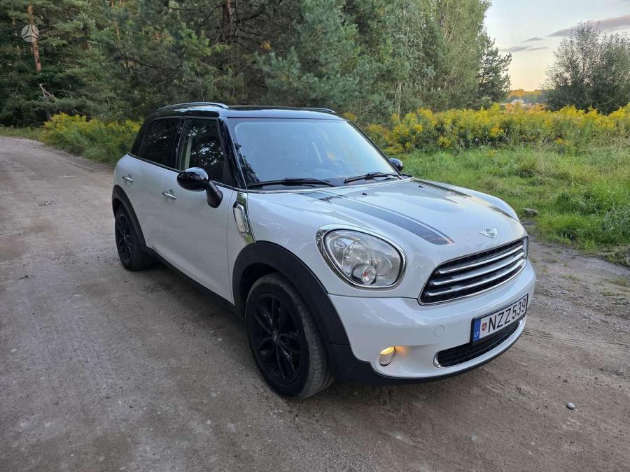 Balts MINI Countryman 2010 Viļņa, ar dzinēja tilpumu 1.60 L un nobraukumu 290 tūkst. km par 4300 €, foto 5 vietnē AUTOMOTO.COM.LV