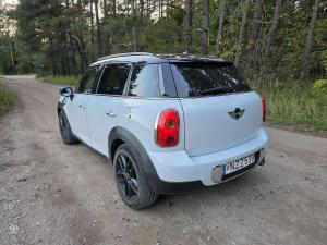 Balts MINI Countryman 2010 Viļņa, ar dzinēja tilpumu 1.60 L un nobraukumu 290 tūkst. km par 4300 €, foto 9 vietnē AUTOMOTO.COM.LV