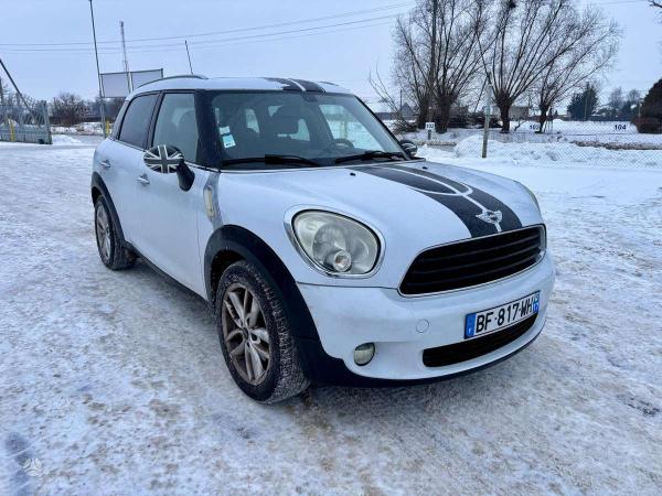 Balts MINI Countryman 2011 Tauragė, ar dzinēja tilpumu 1.60 L un nobraukumu 160 tūkst. km par 4400 €, foto 3 vietnē AUTOMOTO.COM.LV