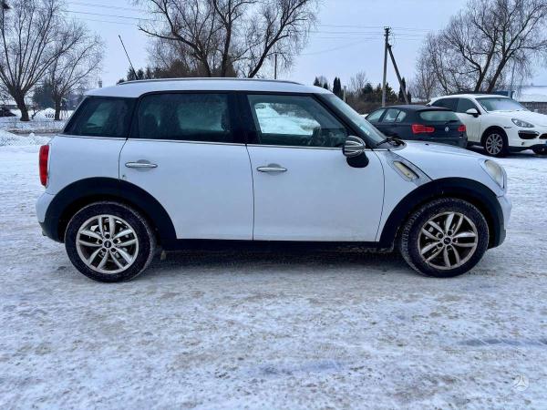 Balts MINI Countryman 2011 Tauragė, ar dzinēja tilpumu 1.60 L un nobraukumu 160 tūkst. km par 4400 €, foto 4 vietnē AUTOMOTO.COM.LV