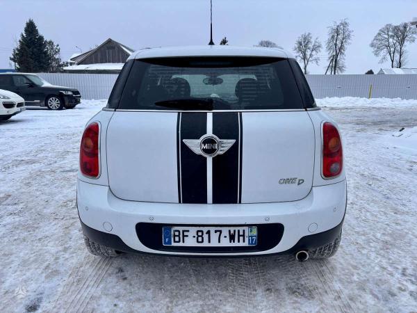 Balts MINI Countryman 2011 Tauragė, ar dzinēja tilpumu 1.60 L un nobraukumu 160 tūkst. km par 4400 €, foto 8 vietnē AUTOMOTO.COM.LV