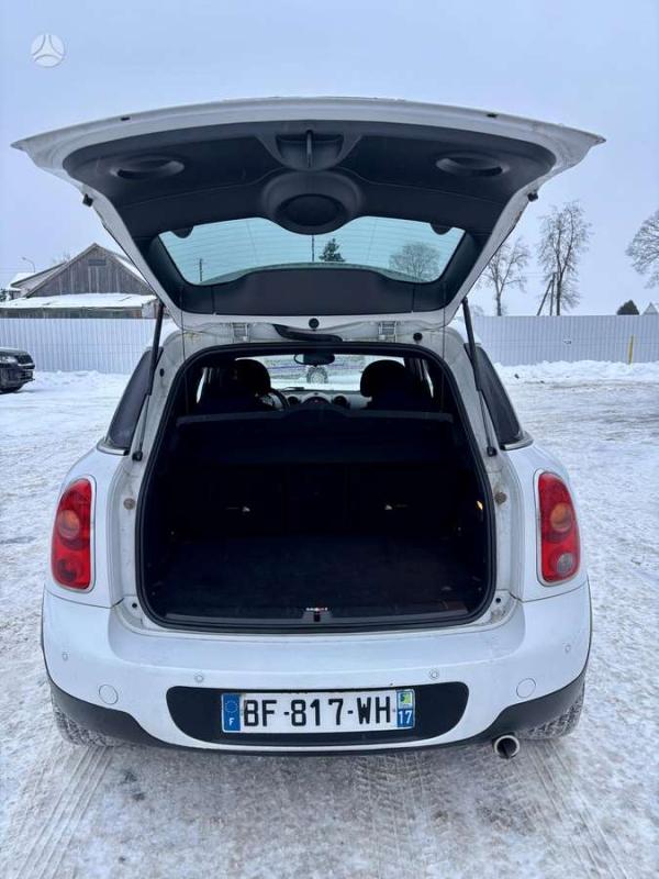 Balts MINI Countryman 2011 Tauragė, ar dzinēja tilpumu 1.60 L un nobraukumu 160 tūkst. km par 4400 €, foto 9 vietnē AUTOMOTO.COM.LV