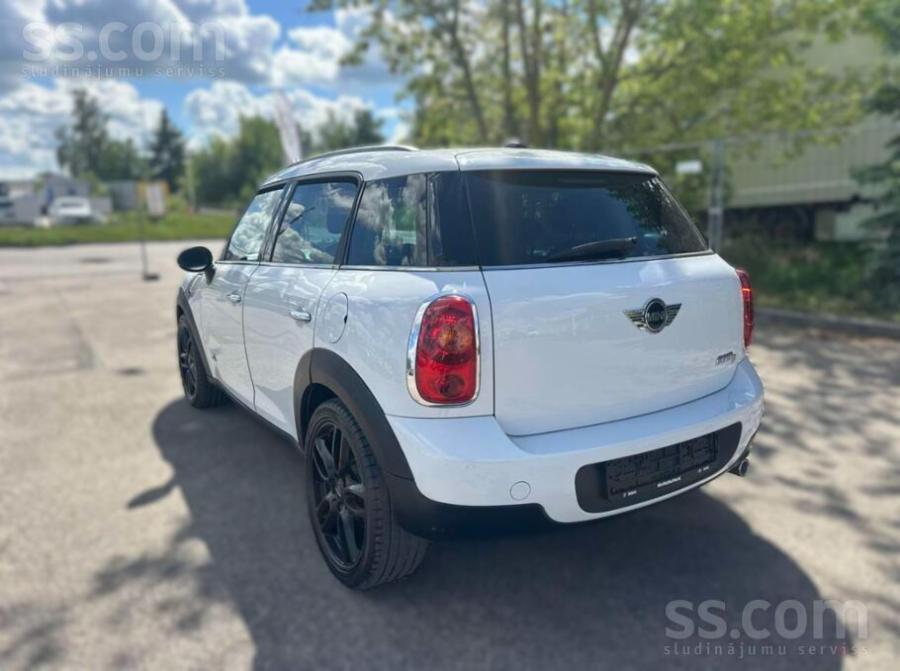 Balts MINI Countryman 2011 Limbaži, ar dzinēja tilpumu 1.60 L un nobraukumu 286 tūkst. km par 8490 €, foto 4 vietnē AUTOMOTO.COM.LV