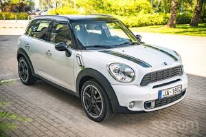 Balts MINI Countryman 2011 Rīga, ar dzinēja tilpumu 1.60 L un nobraukumu 62 tūkst. km par 8990 €, foto 4 vietnē AUTOMOTO.COM.LV