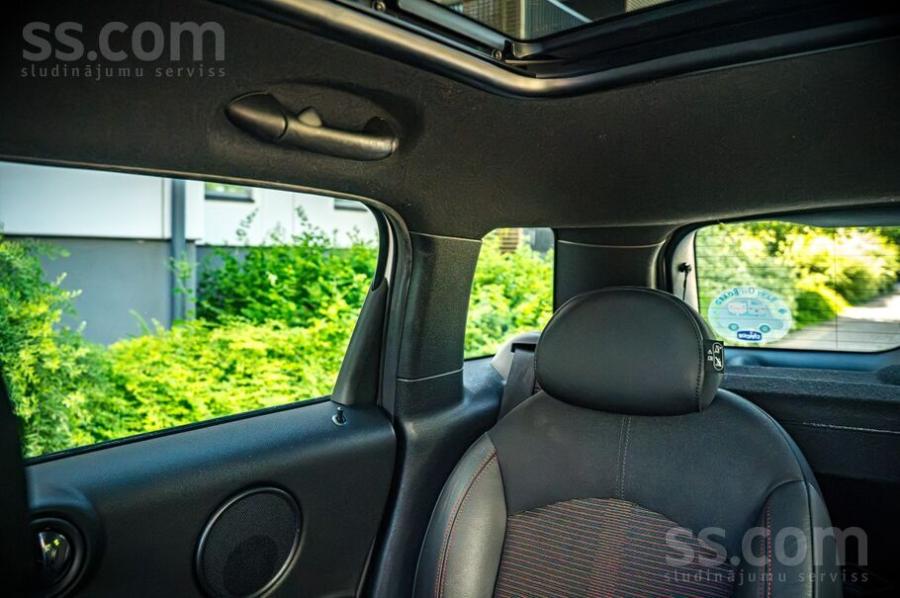 Balts MINI Countryman 2011 Rīga, ar dzinēja tilpumu 1.60 L un nobraukumu 62 tūkst. km par 8990 €, foto 16 vietnē AUTOMOTO.COM.LV