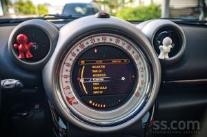 Balts MINI Countryman 2011 Rīga, ar dzinēja tilpumu 1.60 L un nobraukumu 62 tūkst. km par 8990 €, foto 23 vietnē AUTOMOTO.COM.LV