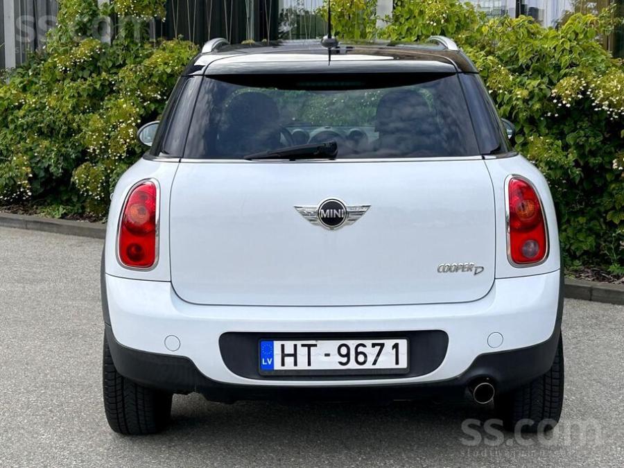 White MINI Countryman 2011 in Riga, with an engine capacity of 2.00 L and mileage of 239 thousand km for 5750 €, photo 26 on AUTOMOTO.COM.LV