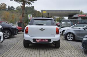 Balts MINI Countryman 2011 Tukums, ar dzinēja tilpumu 1.60 L un nobraukumu 227 tūkst. km par 5695 €, foto 6 vietnē AUTOMOTO.COM.LV