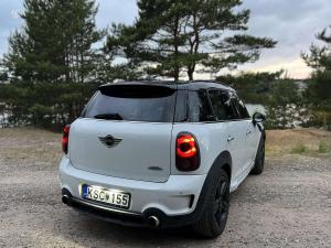 White MINI Countryman 2012 in Klaipeda, with an engine capacity of 1.60 L and mileage of 167 thousand km for 7400 €, photo 21 on AUTOMOTO.COM.LV