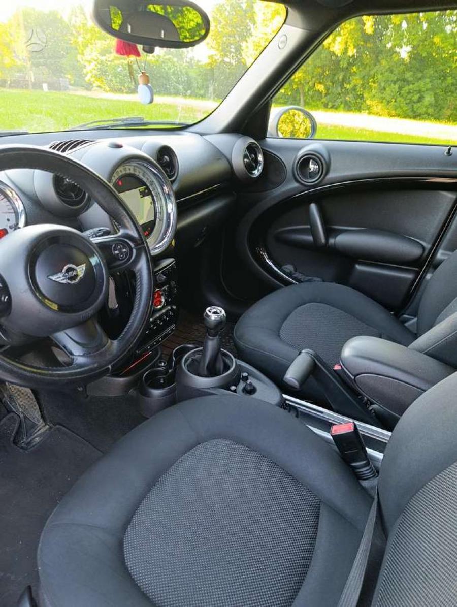Balts MINI Countryman 2012 Kėdainiai, ar dzinēja tilpumu 1.60 L un nobraukumu 270 tūkst. km par 4900 €, foto 15 vietnē AUTOMOTO.COM.LV