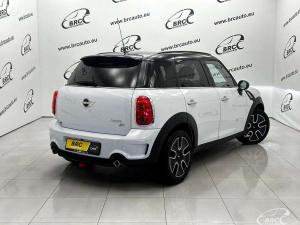 Balts MINI Countryman 2012 Viļņa, ar dzinēja tilpumu 2.00 L un nobraukumu 163 tūkst. km par 6990 €, foto 4 vietnē AUTOMOTO.COM.LV