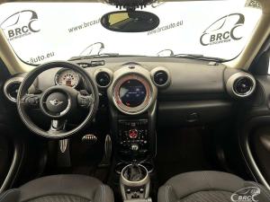 Balts MINI Countryman 2012 Viļņa, ar dzinēja tilpumu 2.00 L un nobraukumu 163 tūkst. km par 6990 €, foto 5 vietnē AUTOMOTO.COM.LV