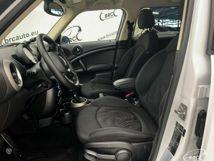 Balts MINI Countryman 2012 Viļņa, ar dzinēja tilpumu 2.00 L un nobraukumu 163 tūkst. km par 6990 €, foto 6 vietnē AUTOMOTO.COM.LV