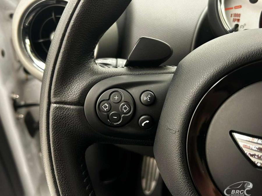 Balts MINI Countryman 2012 Viļņa, ar dzinēja tilpumu 2.00 L un nobraukumu 163 tūkst. km par 6990 €, foto 14 vietnē AUTOMOTO.COM.LV