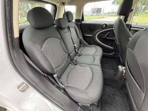 Balts MINI Countryman 2012 Tauragė, ar dzinēja tilpumu 1.60 L un nobraukumu 240 tūkst. km par 4500 €, foto 14 vietnē AUTOMOTO.COM.LV
