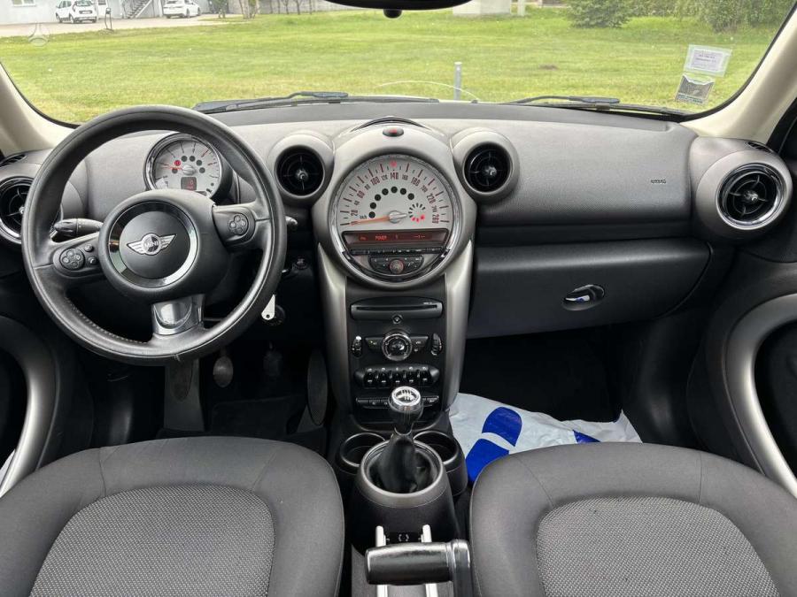 Balts MINI Countryman 2012 Tauragė, ar dzinēja tilpumu 1.60 L un nobraukumu 240 tūkst. km par 4500 €, foto 16 vietnē AUTOMOTO.COM.LV