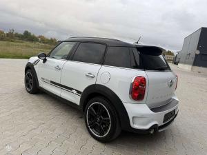 White MINI Countryman 2012 in Siauliai, with an engine capacity of 2.00 L and mileage of 222 thousand km for 5650 €, photo 9 on AUTOMOTO.COM.LV