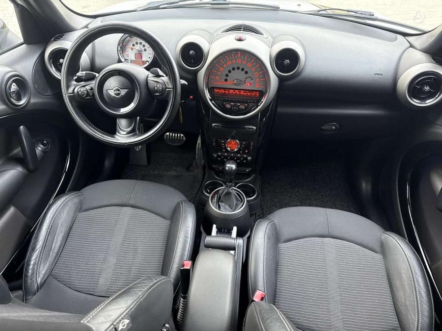 White MINI Countryman 2012 in Siauliai, with an engine capacity of 2.00 L and mileage of 222 thousand km for 5650 €, photo 17 on AUTOMOTO.COM.LV