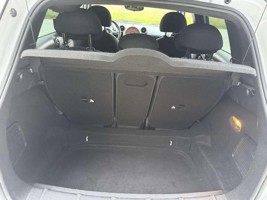 White MINI Countryman 2012 in Siauliai, with an engine capacity of 2.00 L and mileage of 222 thousand km for 5650 €, photo 21 on AUTOMOTO.COM.LV