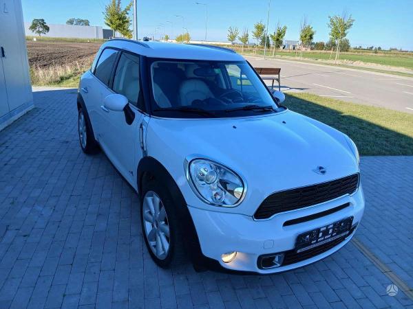 Balts MINI Countryman 2013 Marijampole, ar dzinēja tilpumu 2.00 L un nobraukumu 132 tūkst. km par 8750 €, foto 1 vietnē AUTOMOTO.COM.LV