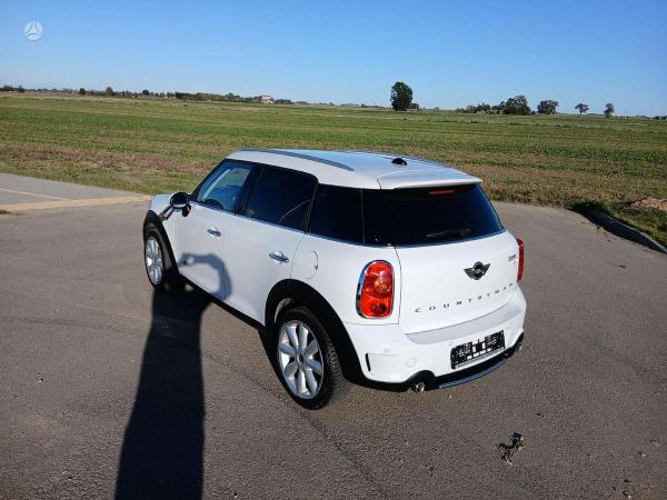 Balts MINI Countryman 2013 Marijampole, ar dzinēja tilpumu 2.00 L un nobraukumu 132 tūkst. km par 8750 €, foto 7 vietnē AUTOMOTO.COM.LV
