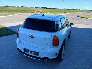 White MINI Countryman 2013 in Marijampole, with an engine capacity of 2.00 L and mileage of 132 thousand km for 8750 €, photo 14 on AUTOMOTO.COM.LV