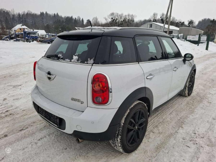 Balts MINI Countryman 2013 Prienai, ar dzinēja tilpumu 1.60 L un nobraukumu 206 tūkst. km par 5500 €, foto 3 vietnē AUTOMOTO.COM.LV