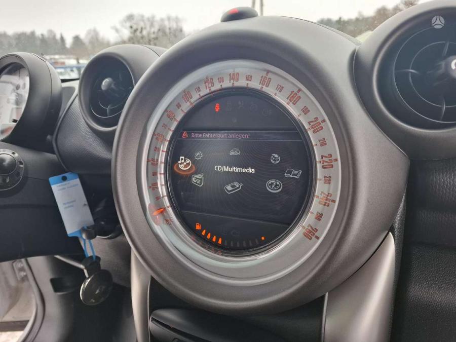 Balts MINI Countryman 2013 Prienai, ar dzinēja tilpumu 1.60 L un nobraukumu 206 tūkst. km par 5500 €, foto 10 vietnē AUTOMOTO.COM.LV